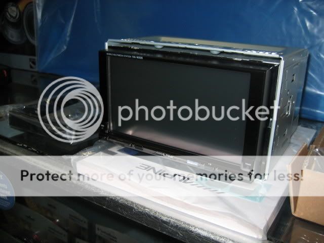 Alpine IVA W205 - DVD player with LCD monitor and AM/FM | Toyota Tacoma ...