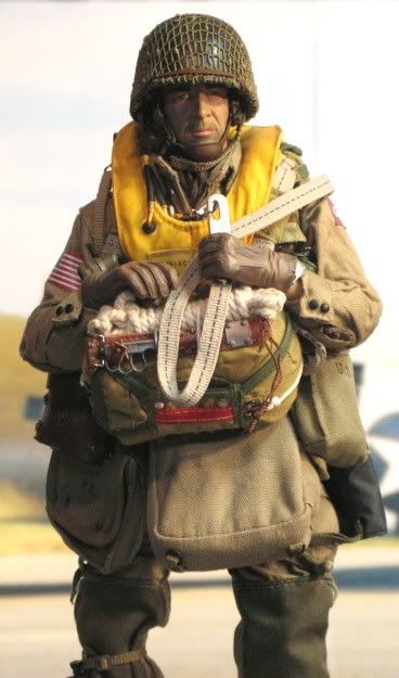 Platoon Commander, 505th PIR, 82nd Airborne Division, 1944 | Sixth Army ...